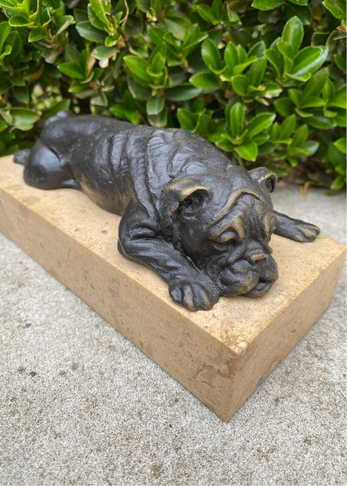 Bronze - English Bulldog | Ironstone Cottage - Barossa